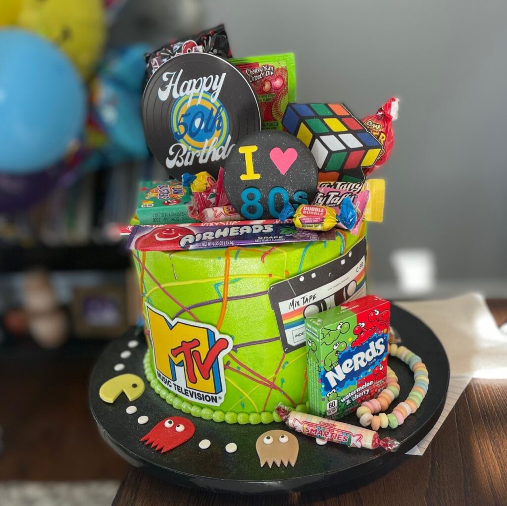 A-79 ELEGANT SWIRL CAKE — Amphora Bakery